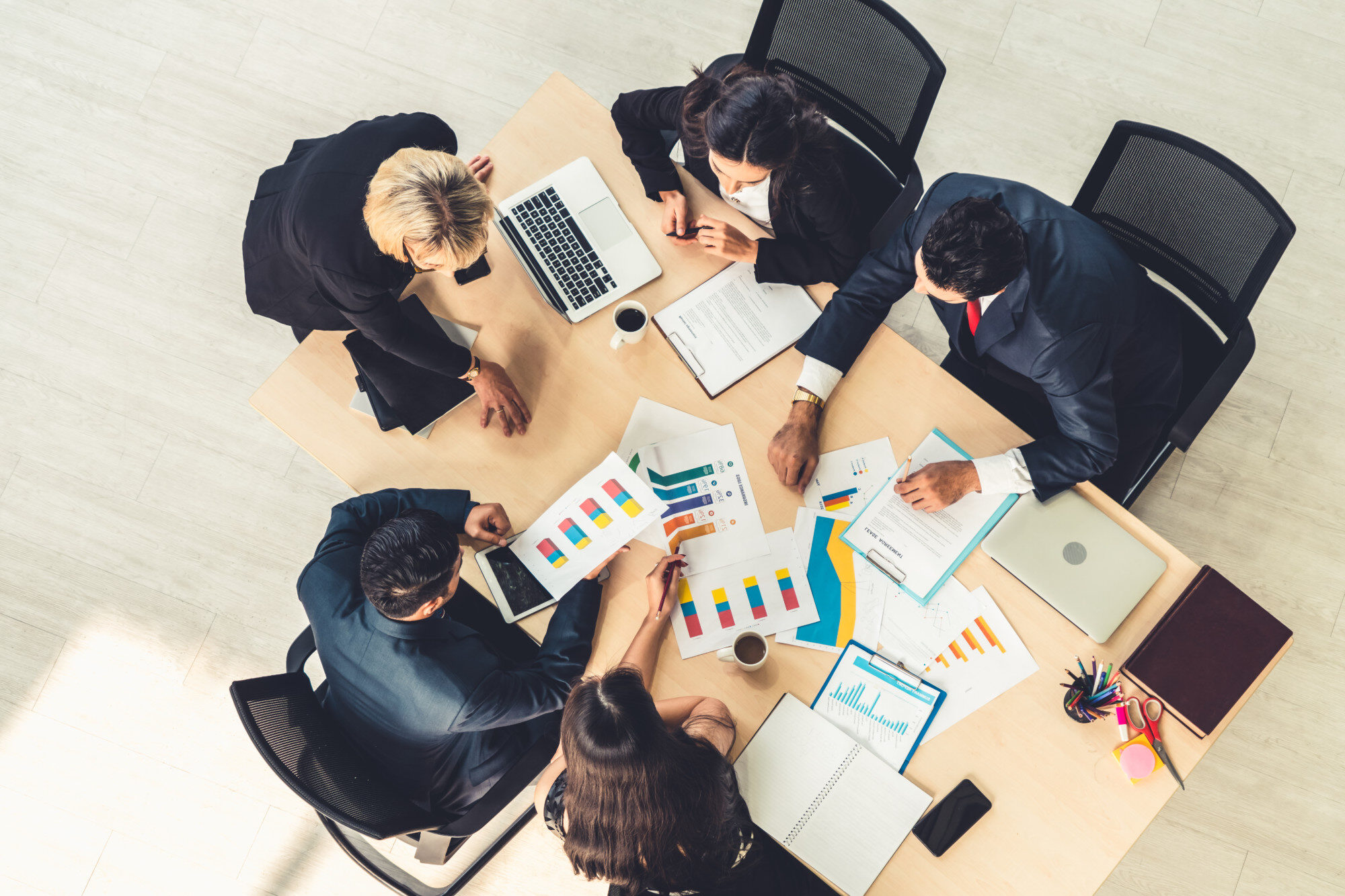 GI Committee Board Members | Bolton Associates